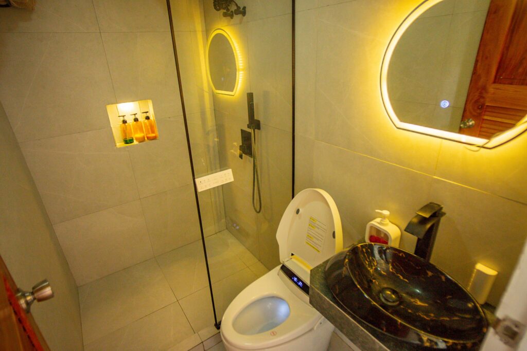 Ionian Cabana Rooms, Amenities and Rates